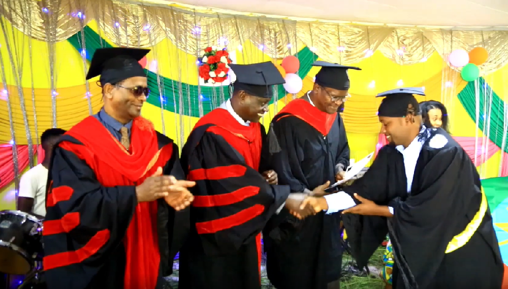 አርብቶ አደሩን ተጠቃሚ ለሚያደርጉ ለጥናትና ምርምር ስራዎች ትኩረት ሰጥቻለሁ - ጂንካ ዩኒቨርሲቲ - ኢዜአ ...