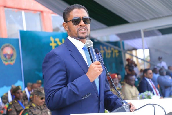 መከላከያ ሰራዊት የኢትዮጵያን ሉዓላዊነትና አንድነት በመስዋዕትነት እያስጠበቀ የሚገኝ አኩሪ ሰራዊት ነው - አቶ ...