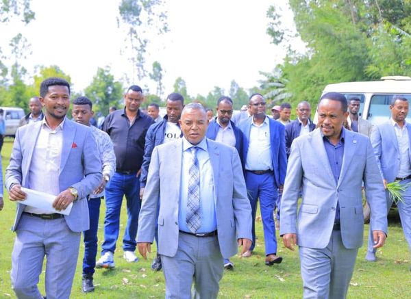 ርዕሰ መስተዳድሩ በወላይታ ዞን የሚገነባውን የአውሮፕላን ማረፊያ ግንባታ ቦታ የዝግጅት ሂደት ጎበኙ - ኢዜአ ...