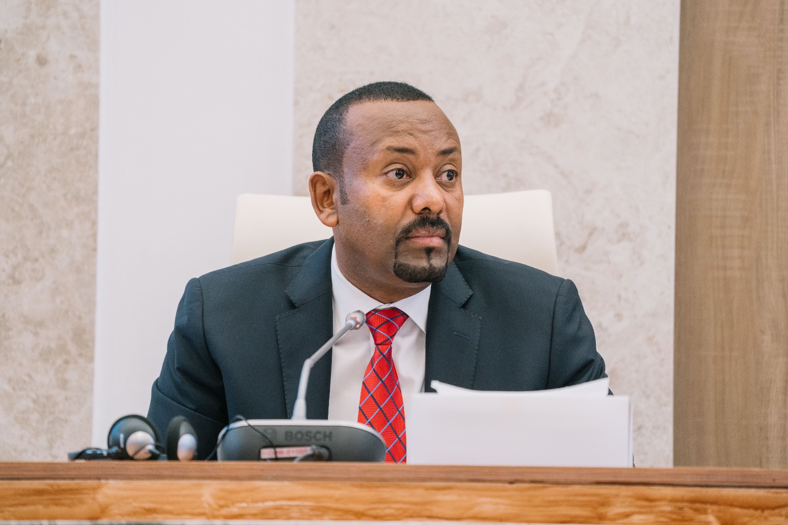 Premier Urges All to Support Nat'l Dialogue Commission for the Good of ...