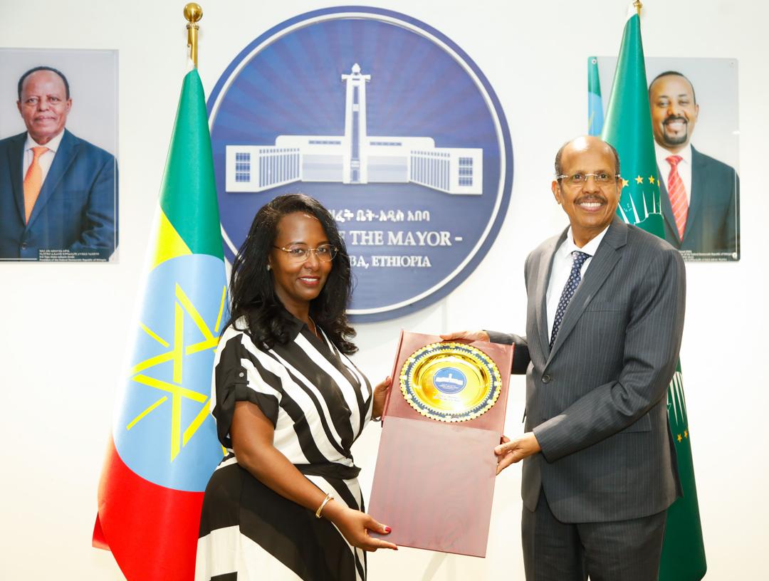 AUC Chairperson Pays Courtesy Call on Mayor of Addis Ababa - ENA ...