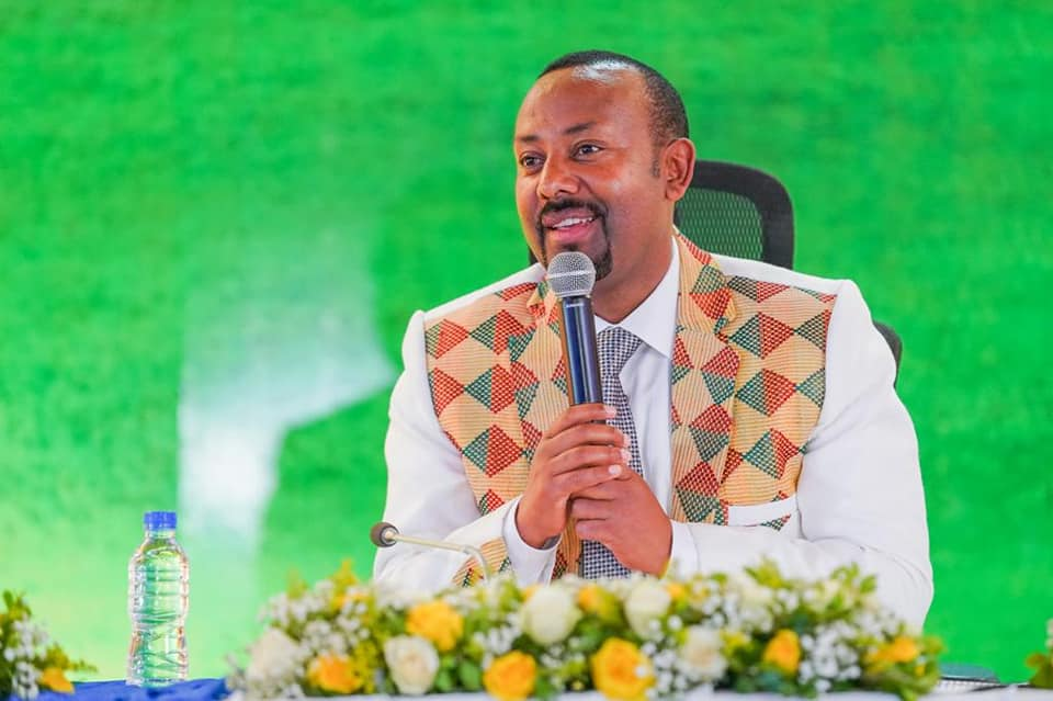 Premier Pledges to Address Dev't Demands of Gurage Zone - ENA English - ENA