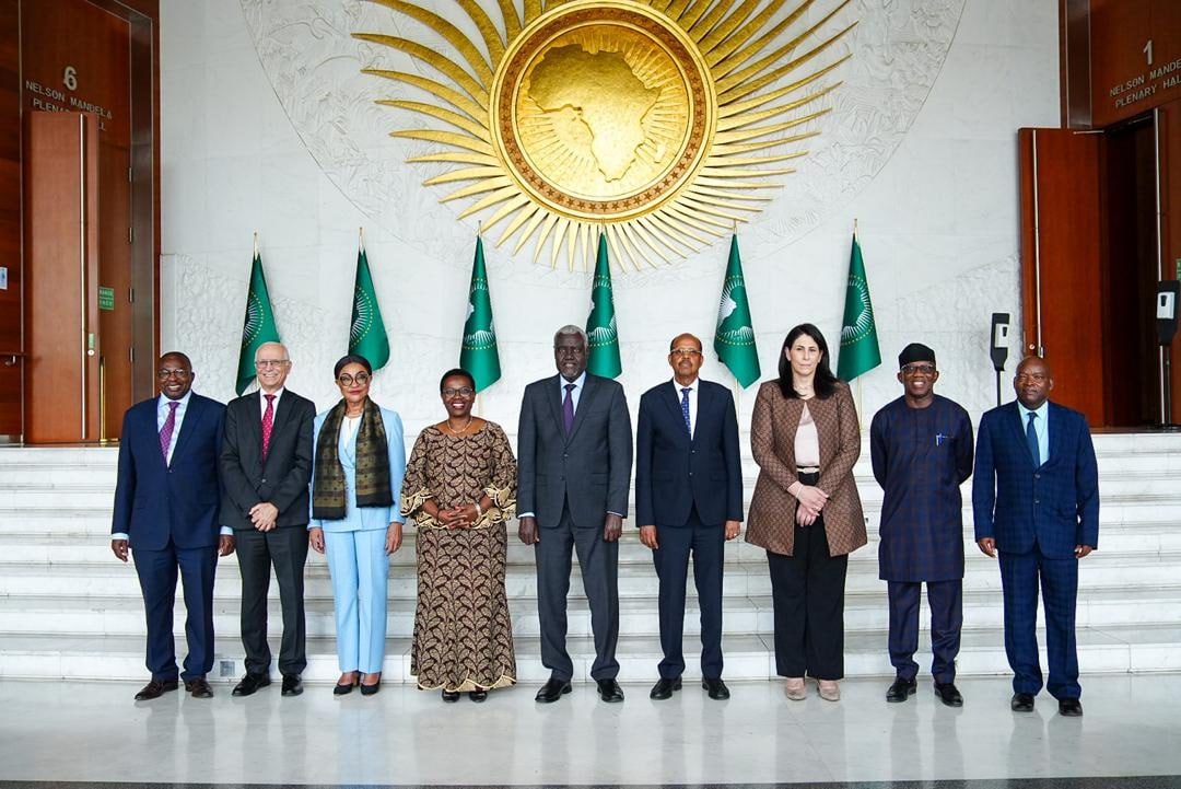 Handover Ceremony between the outgoing and incoming AU Commission ...