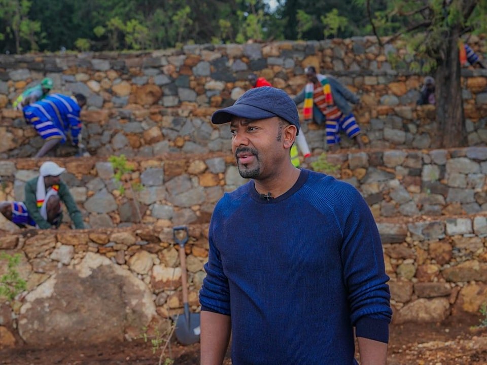 PM Abiy Says Public Spirit for Planting Is High - ENA English - ENA