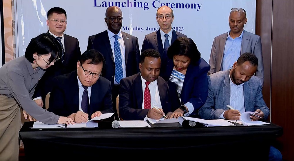 Ministry, CAU, Wolaita Sodo University Sign MoU to Establish Joint ...