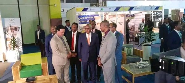 Biyya walabaa fi diinagdee dorgomaa ijaaruun bu'uura kabaja keenyaati ...