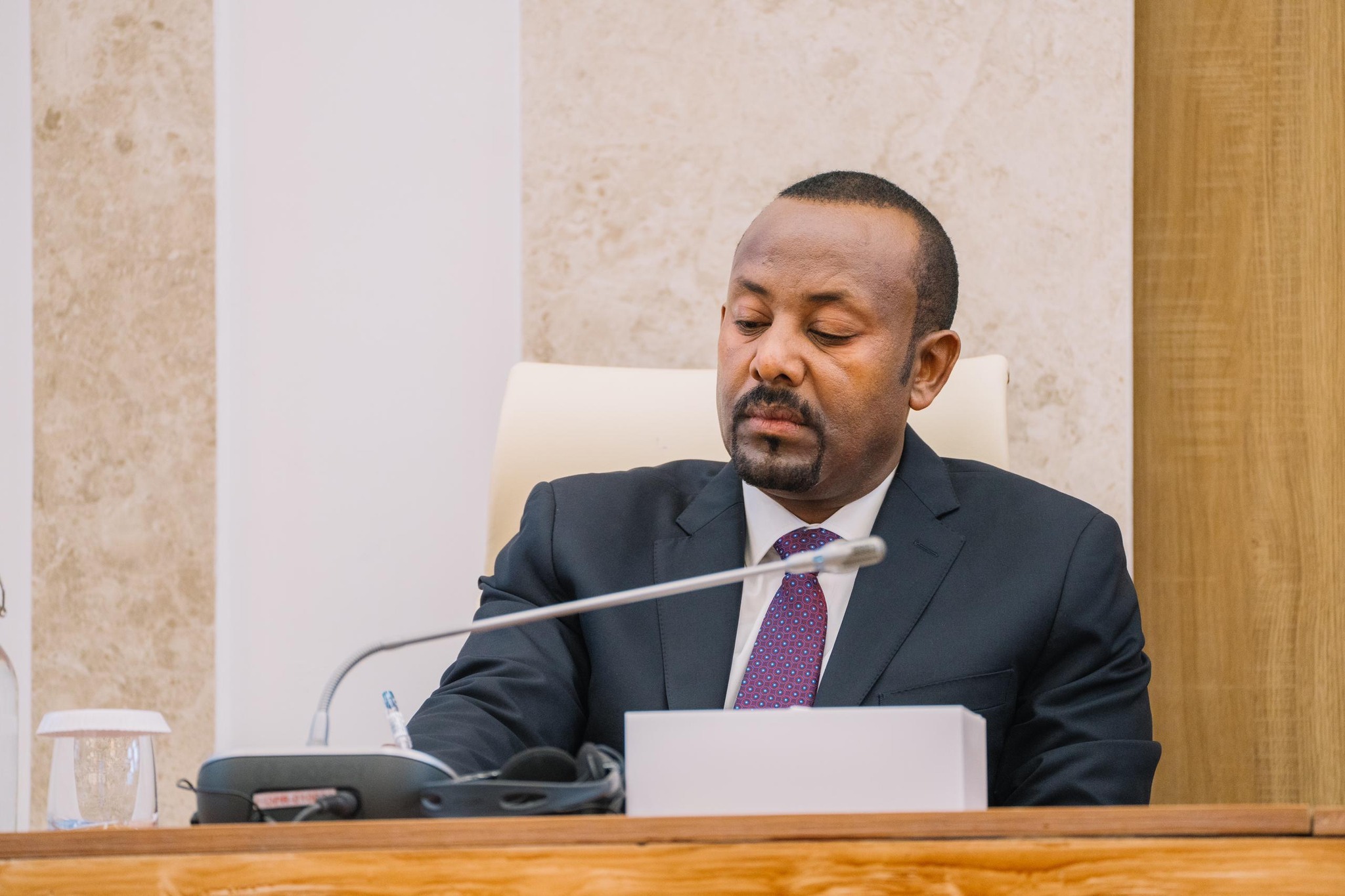 Ministirri Muummee FDRI dokta Abiy Ahimad gaaffiilee miseensoota mana ...