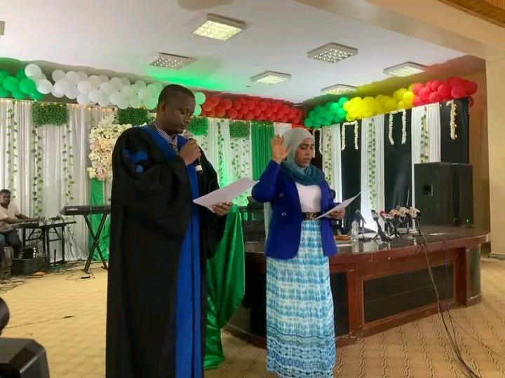 Manni maree 'Naannoon Giddugaleessa Itoophiyaa' aadde Faaxee Sarmaloo ...