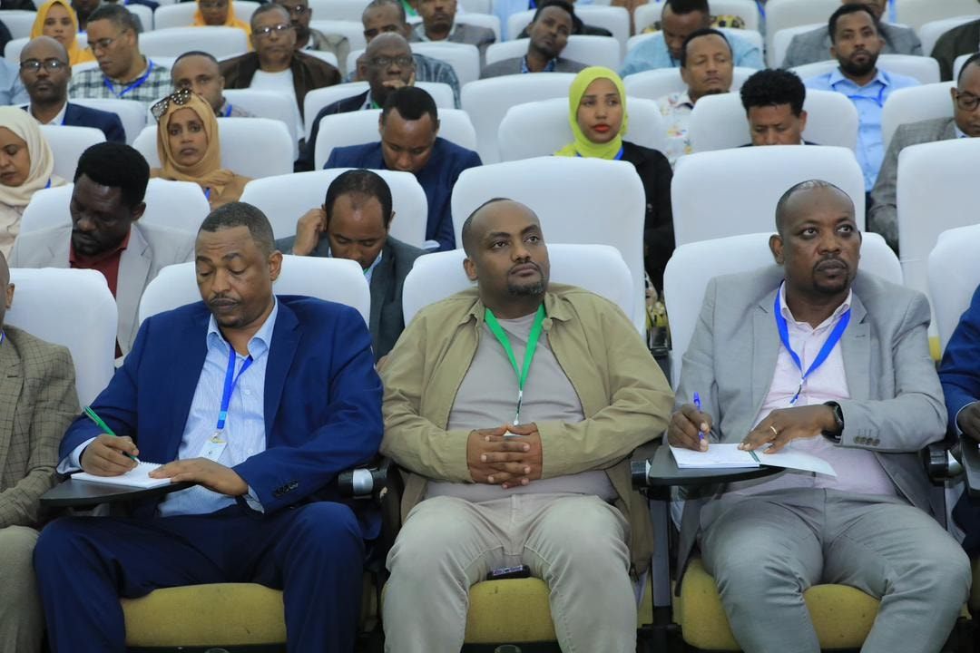 የብልፅግና ፓርቲ የከፍተኛ አመራሮች ስልጠና ተጀመረ - ኢዜአ አማርኛ - ENA