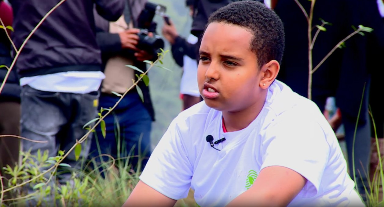 Teenage Second Generation Ethiopian Diasporas Plant Seedlings at Chaka ...