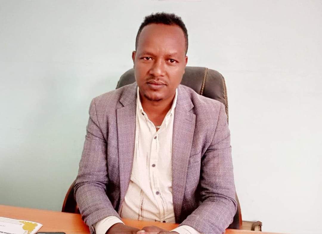 Godina Baaleetti manneen qorichaa hawaasaa moodelaa hojii jalqaban kudhan dhiheessii qorichaa ...