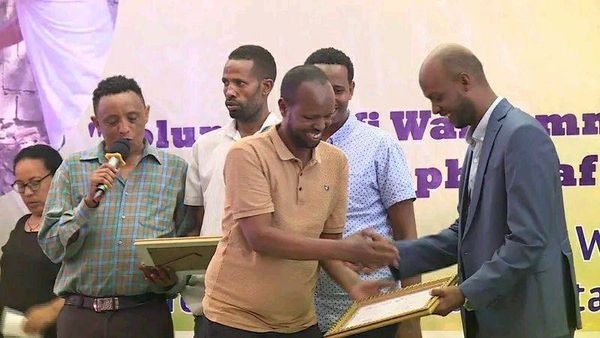 In ka badan 100,000 oo dhallinyaro ah ayaa ka qaybqaadan doona adeegga ...