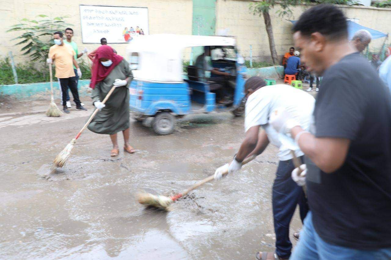 Ol'olaha nadaafada ee aaga kaabada Kooneel ilaa iyo Qafiira ee Diri ...
